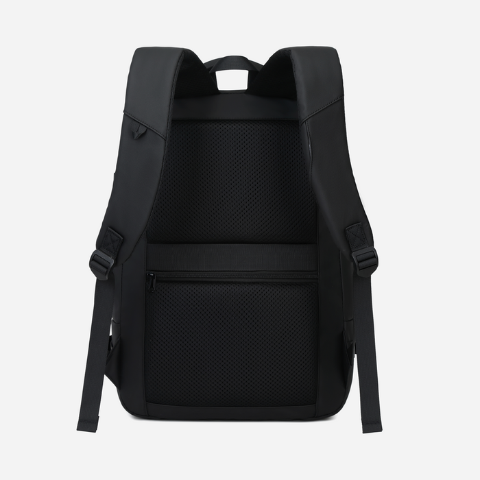 The EF91M backpack from Rahala is a practical backpack.